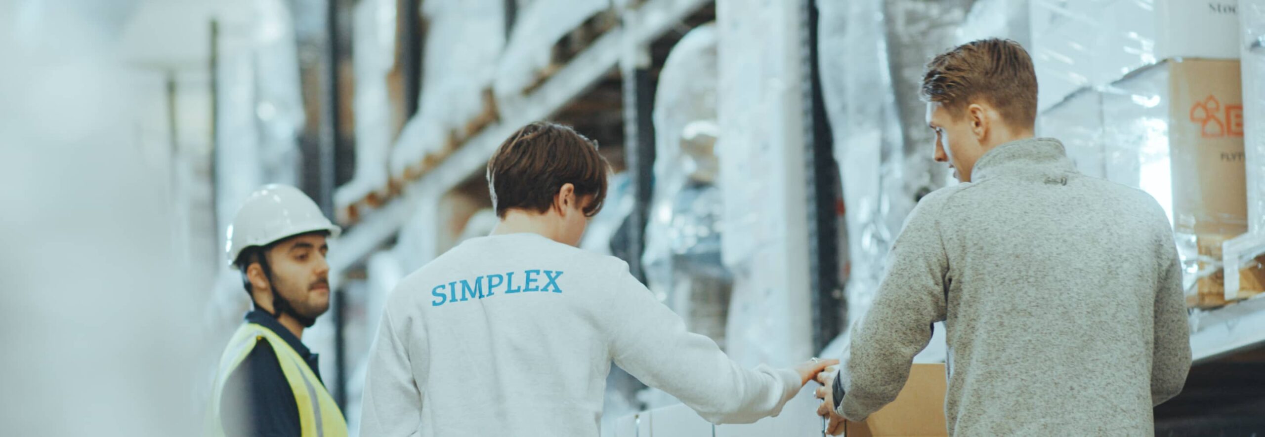 Hög kvalitet och närvaro i alla våra leveranser - Simplex Logistik